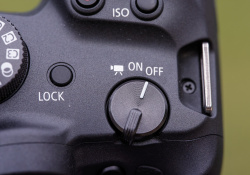 Canon EOS R7 Review - DustinAbbott.net