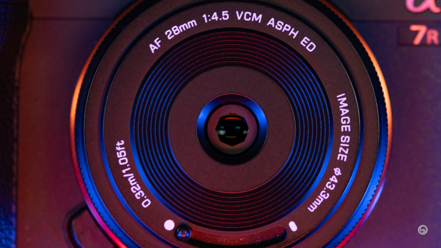 Viltrox AF 28mm F4.5 VCM "Chip" Review - DustinAbbott.net